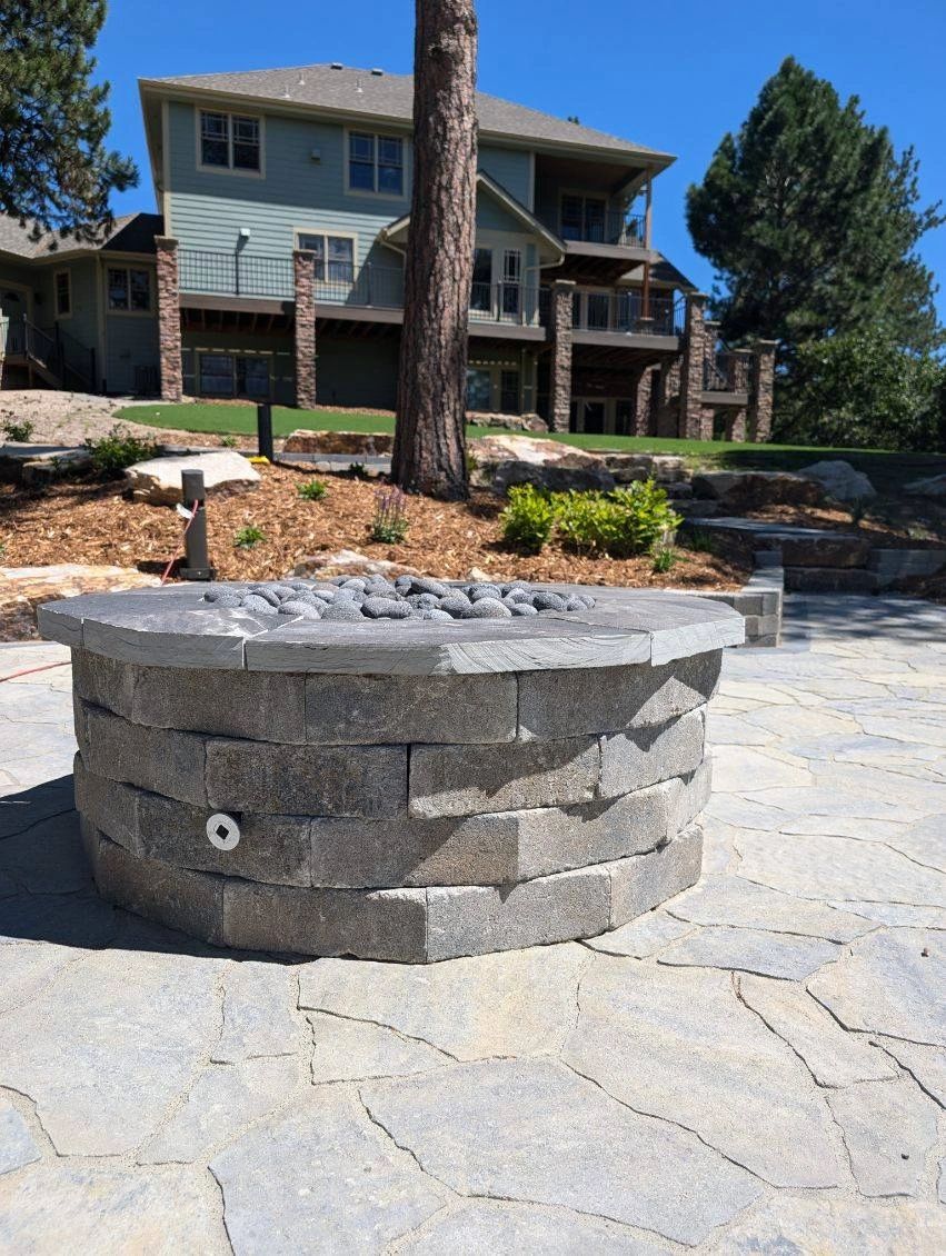 Home | Creative Landscaping by Creative Scapes, LLC